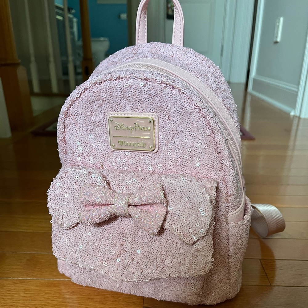 Loungefly Millenial Pink Parks Exclusive - Gem